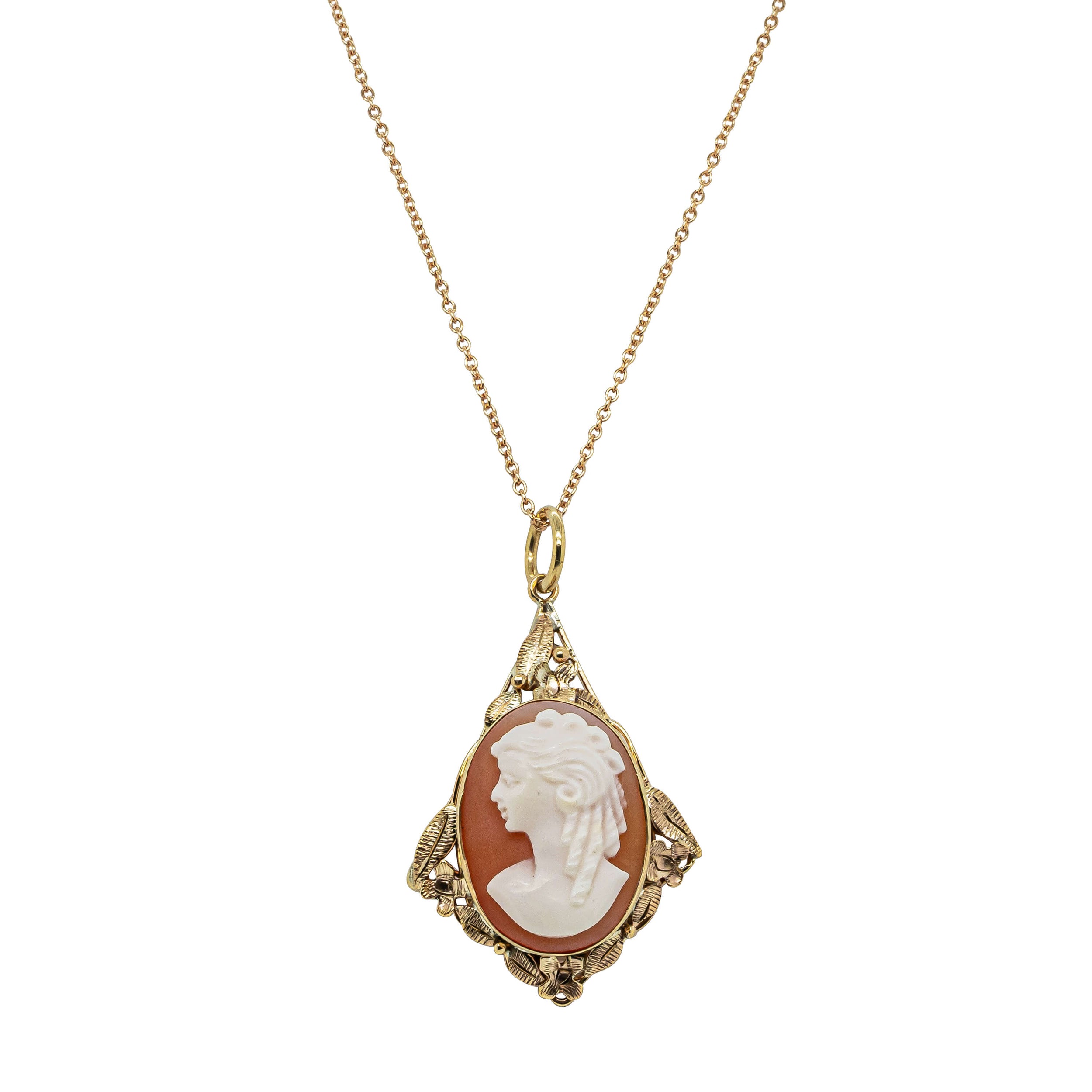 Deja Vu 8ct Yellow Gold Cameo Pendant - Walker & Hall